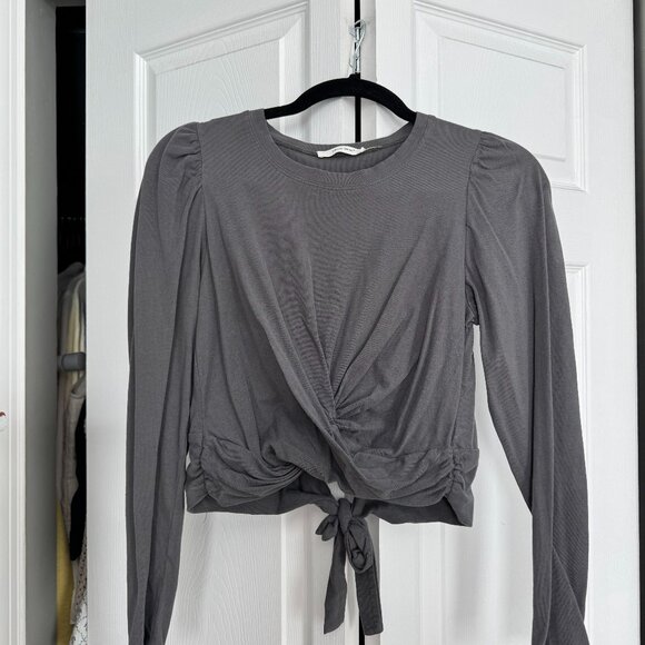 idem ditto | Tops | Gray Long Sleeve Crop Top | Poshmark